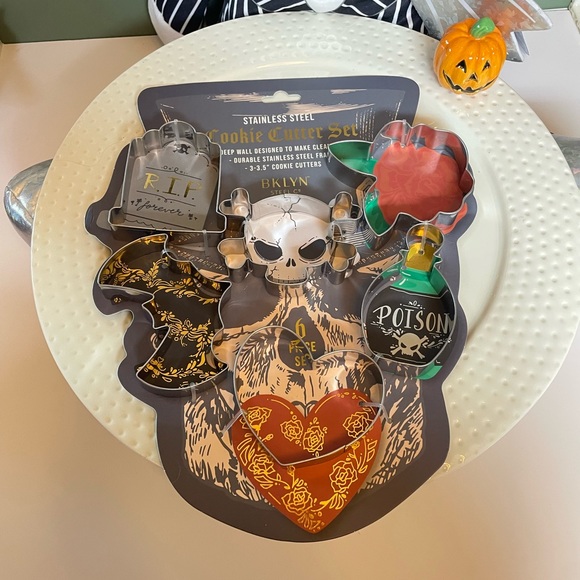 T.J.Maxx | Holiday | Halloween Decor Cookie Cutter Set 6 Pieces ...